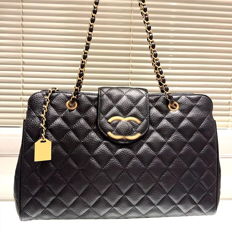 Elegant Retro Tote Bag For Fashionable Women High Quality, Modest, And ...