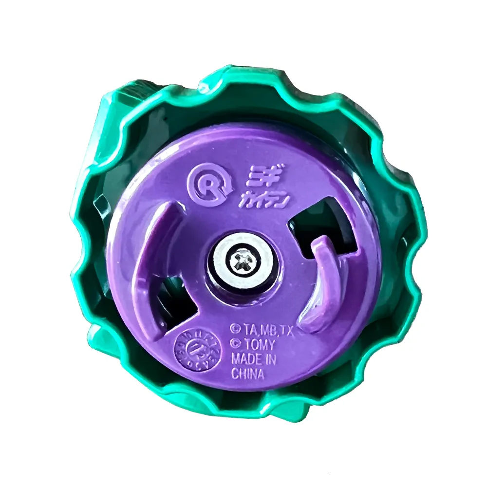 Original Beyblade Slingshock BB15 Starter Grip Set With BB17 Launchers ...