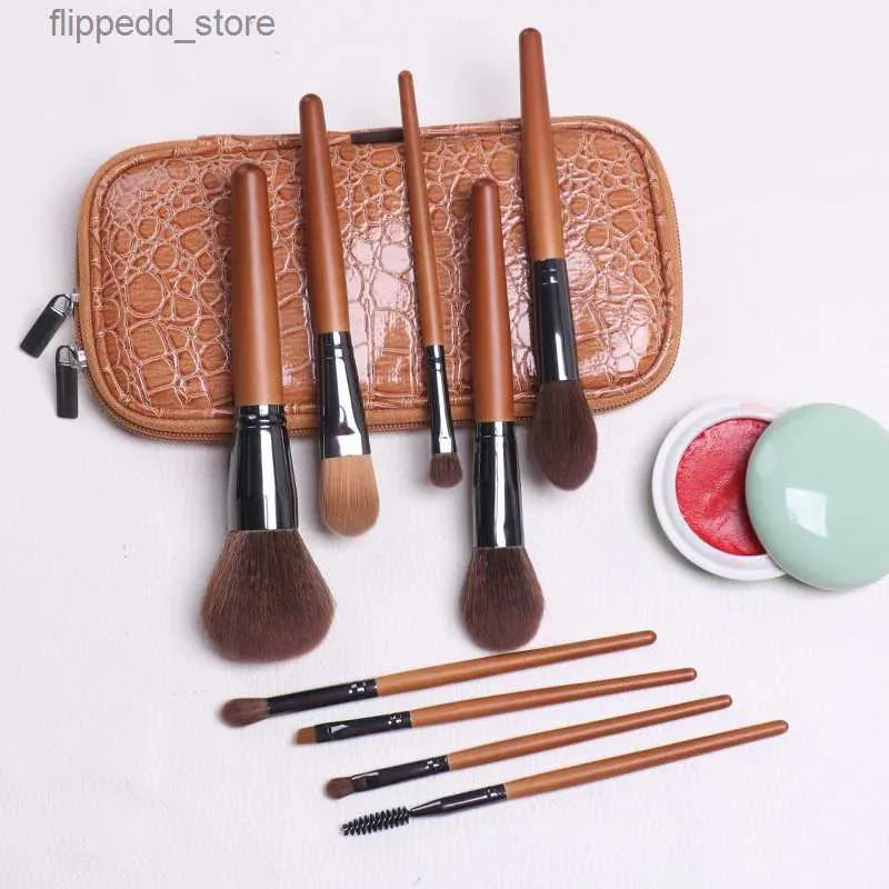 9-Piece Mini Makeup Brush Set - Portable Cosmetic Brushes with Short ...