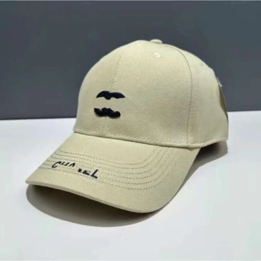 DHgate.com:CC Letter Winter Bucket Hat Cap, Unisex Designer Bonnet ...