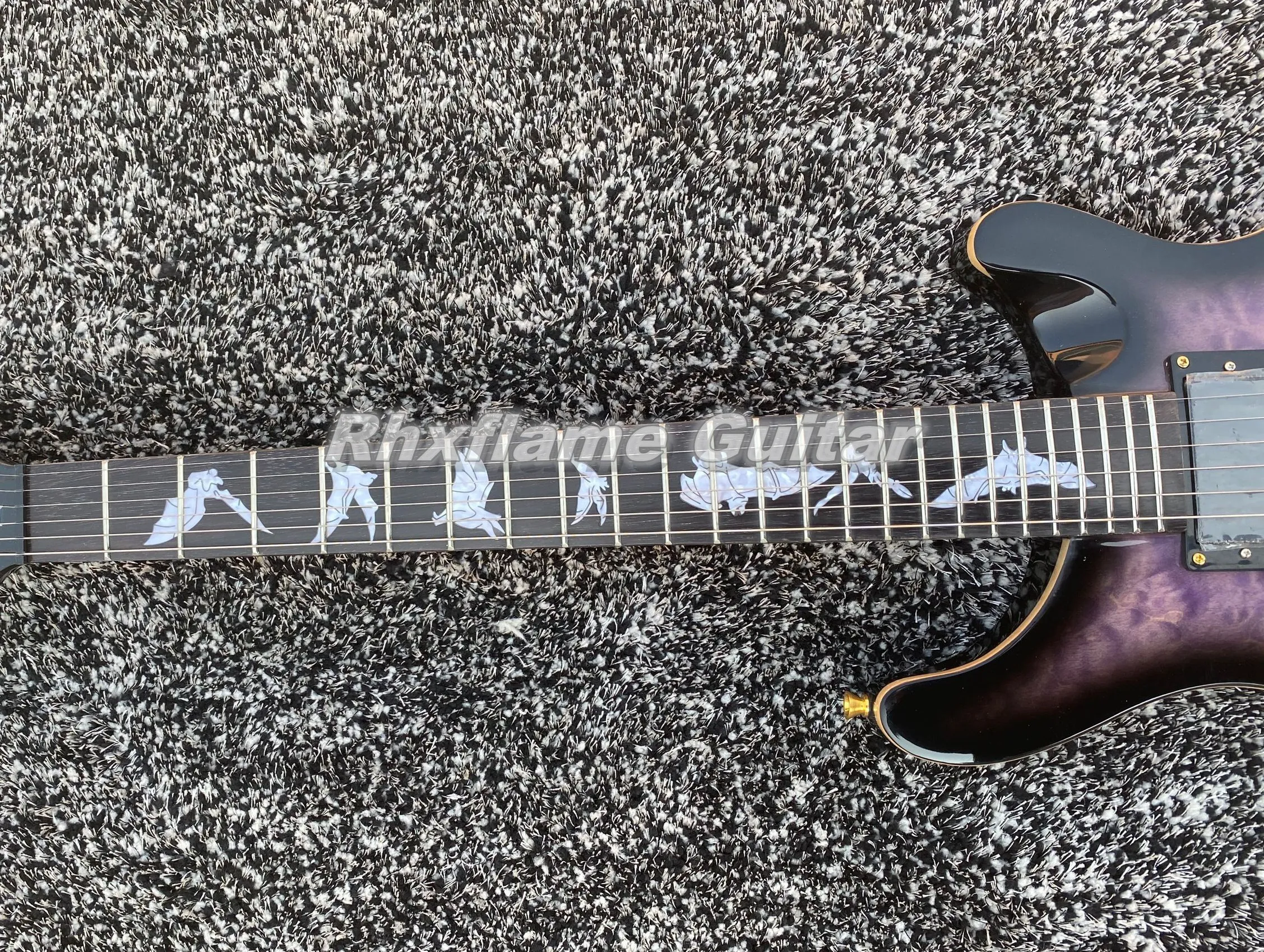Electric Guitar Black And White: Purple Black Quilted Maple Electric Guitar Black And White: Purple Black Quilted Maple