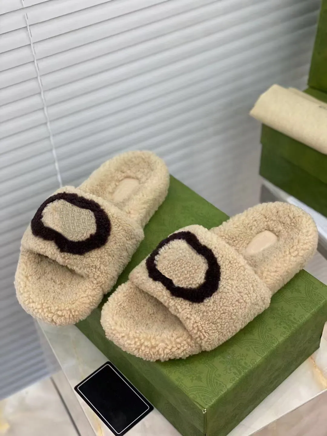 Mens Designer Slides: Leather Rubber Wool Slipper Sandals Summer Beach ...