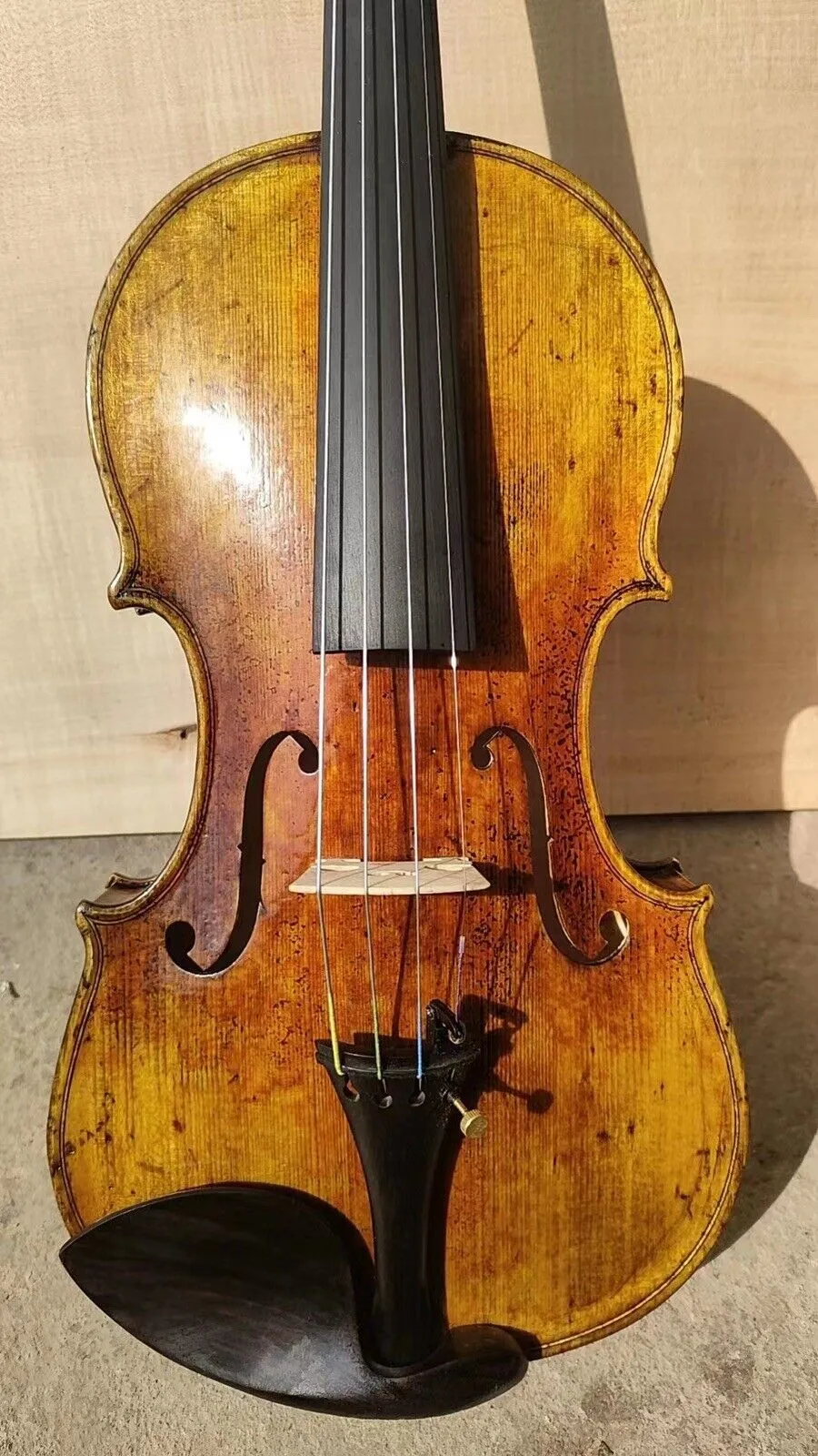 DHgate.com:Professional 4/4 Violin with European Flamed Maple Back and ...