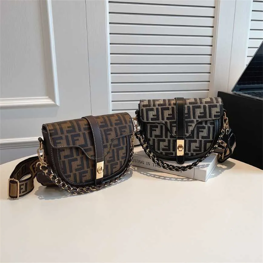 Designer Tote Bag with Zipper Closure Floral Crossbody Shoulder Bag ...
