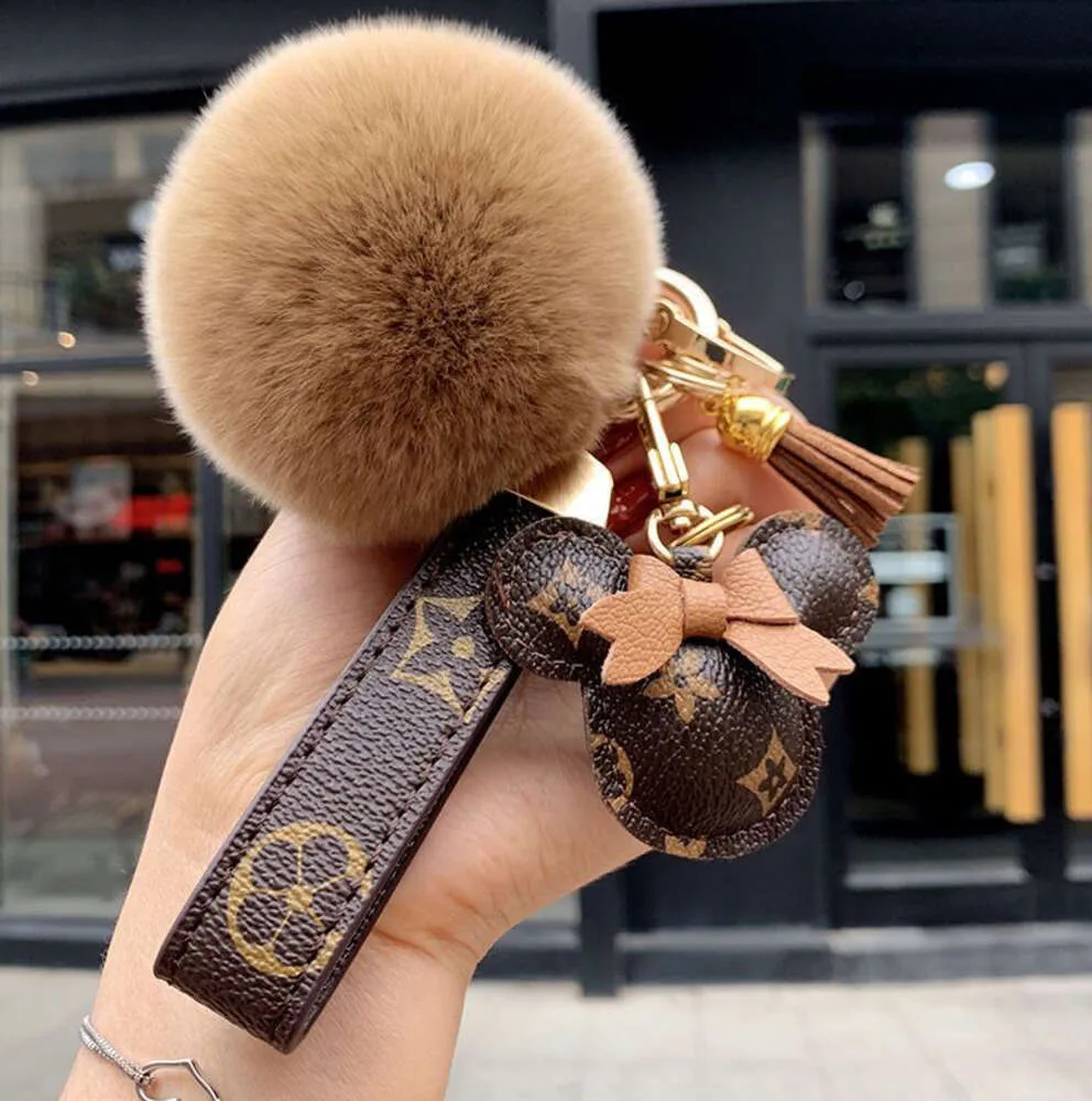 Keychains Lanyards 2024 Designer Fashion Keychain Llavero Letter Printing Round High Quality ...