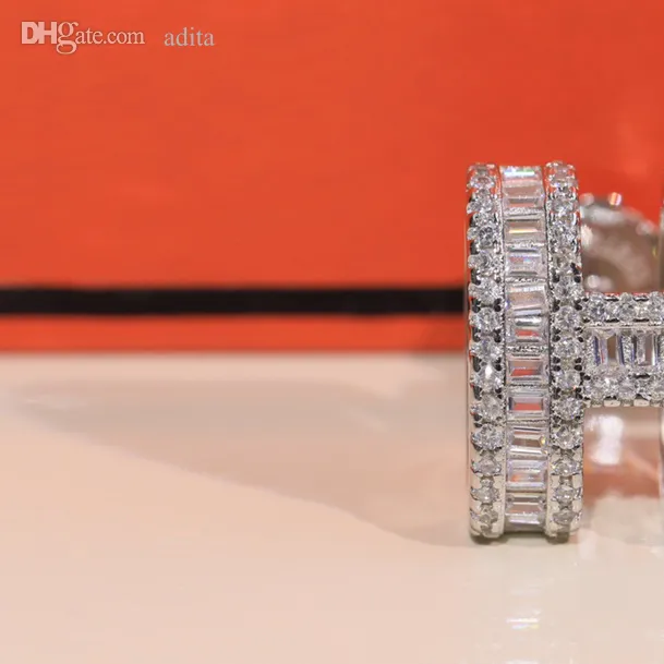 How to Style Diamond Studded Earrings for Every Occasion