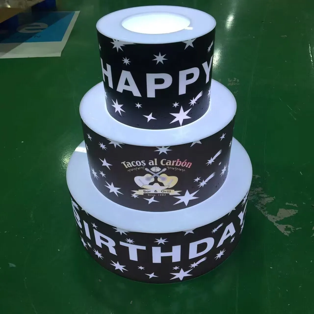 DHgate.com:VIP 3-Layer LED Cake Stand with Customizable Battery Power ...