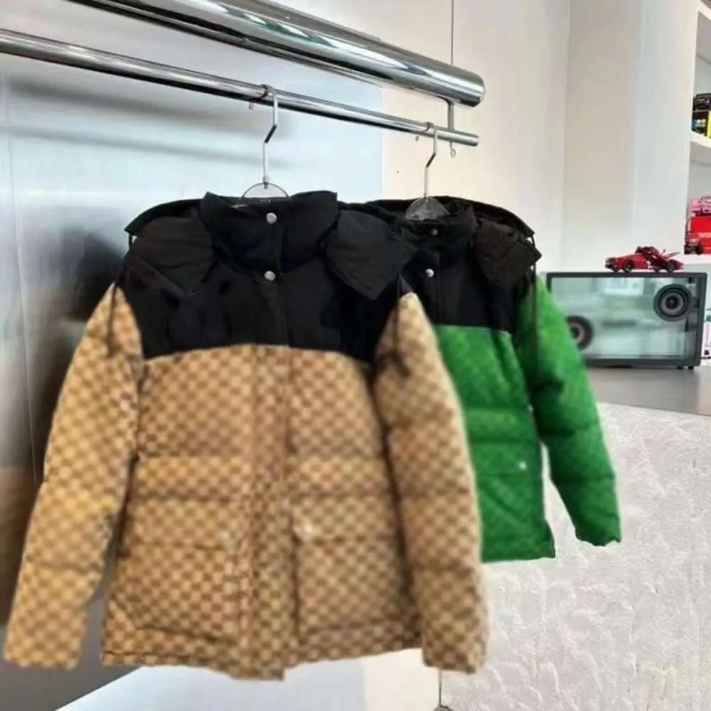 DHgate.com:Mens and Womens Winter Down Jackets, North Parka, Letter ...