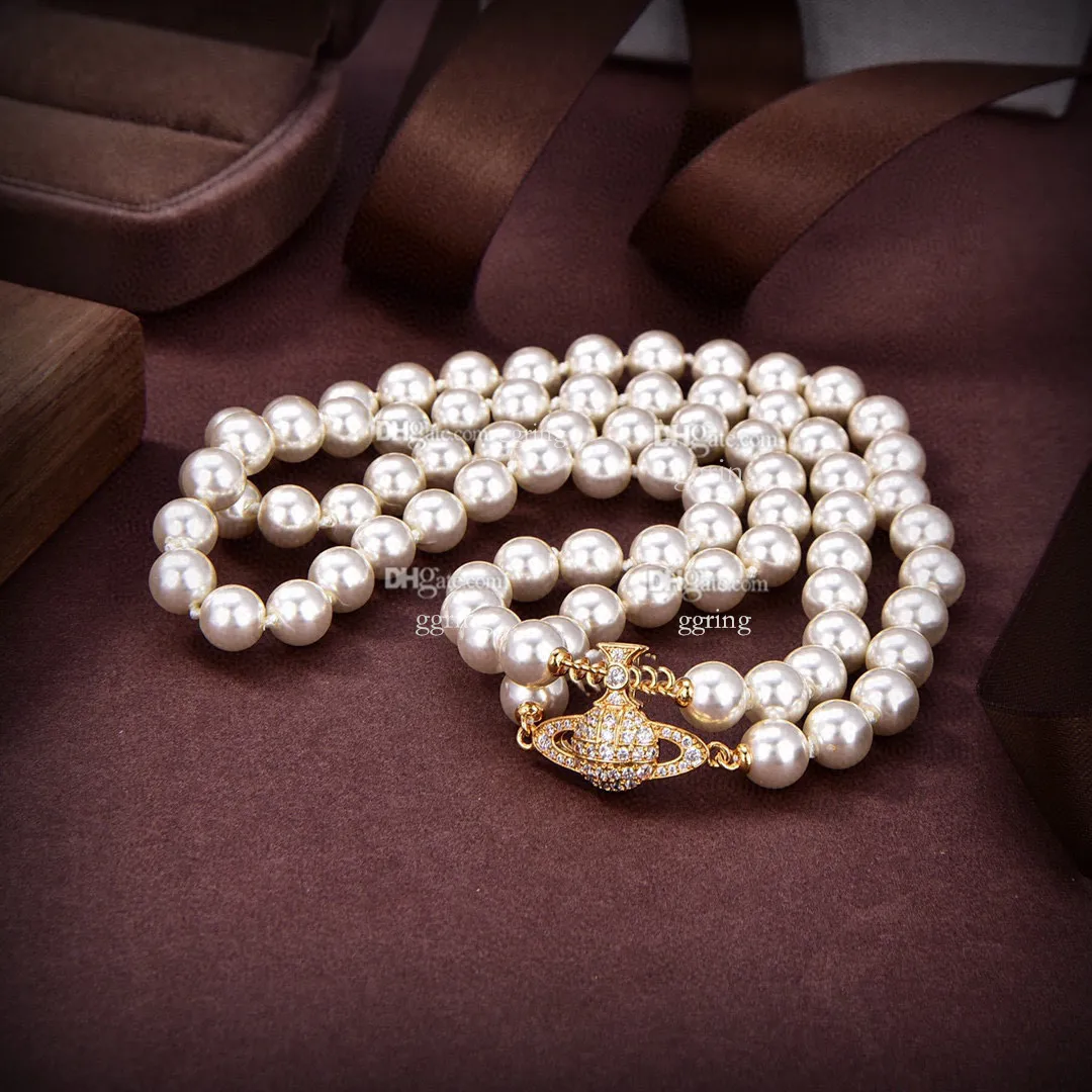 DHgate Designer Pearl Chokers for Women Luxury Viviene Pendant Necklaces Chain Pendants Retro Jewelry Fashion Accessories Westwood 34564 Jewelry