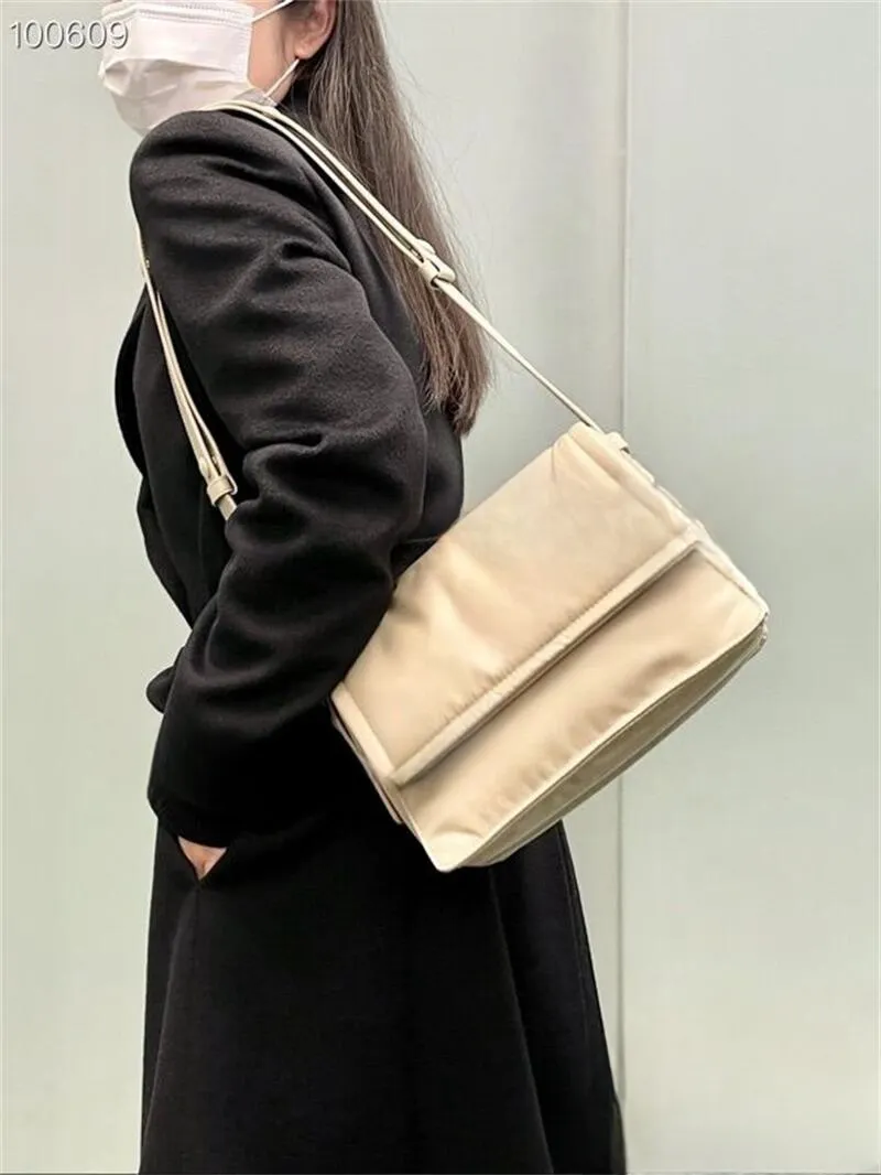 Classic Nylon Messenger Bag: Timeless Underarm Shoulder Wallet For ...