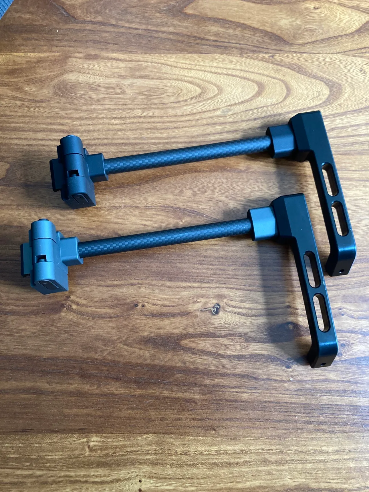 DHgate.com:Ultra-Light Carbon Foldable Tactical Brace with 1913 Carbon ...