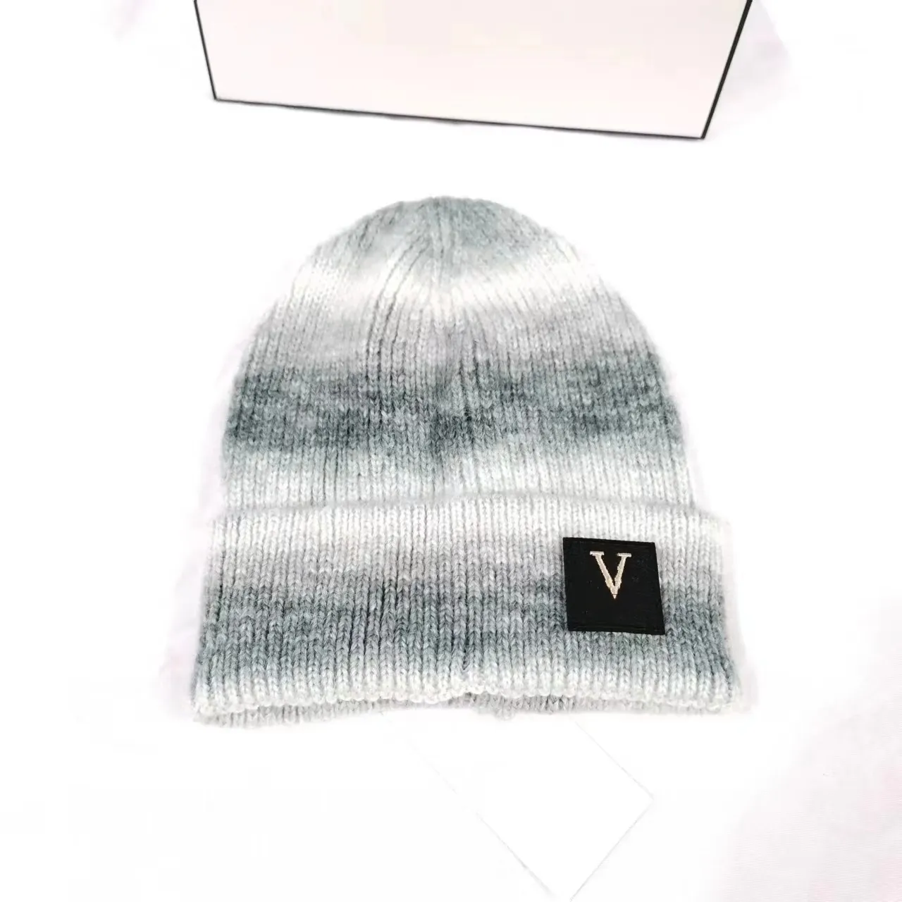 LVSE Gradient Luxury Designer Brimless Gray Hat For Women And Men ...