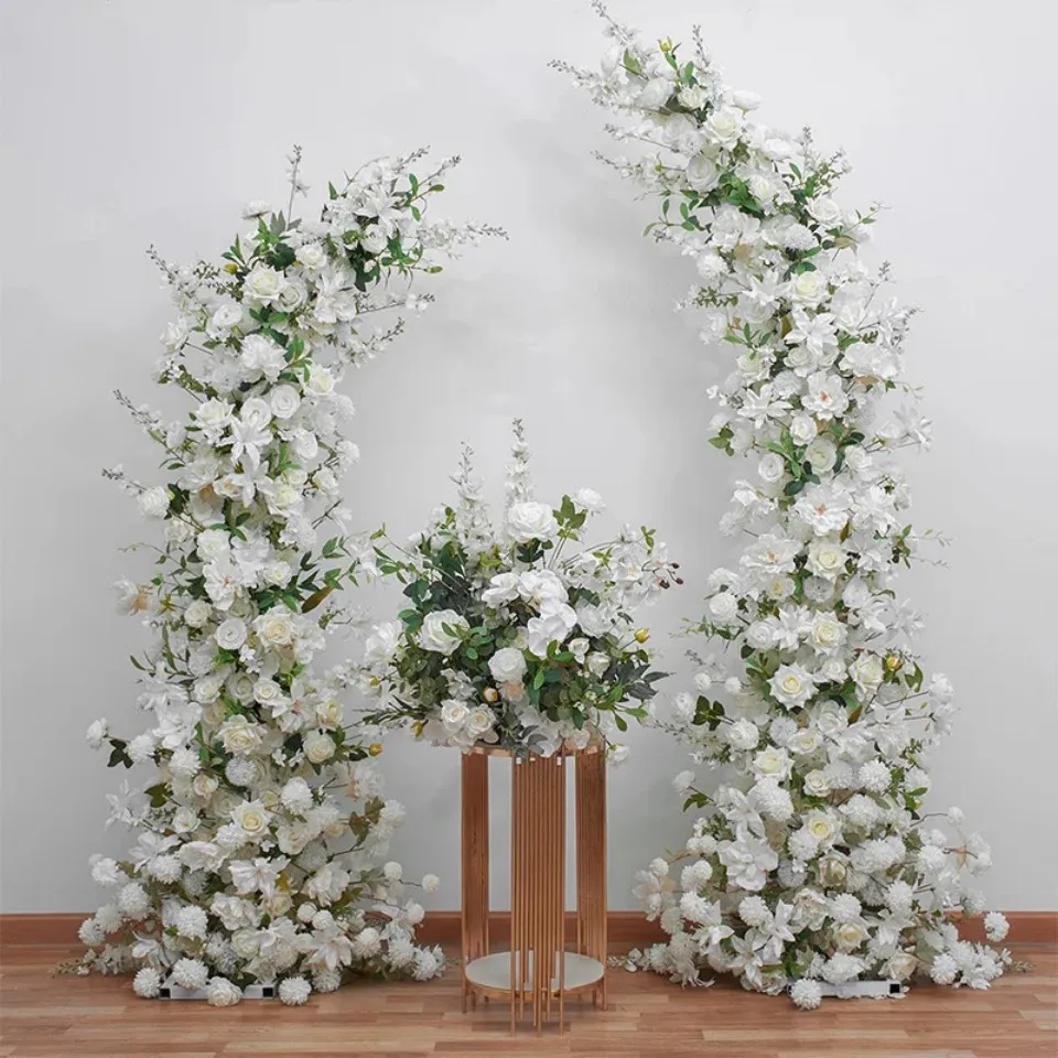 Wedding Balloon Arch Horn Moon Shape Arch With Floral Arrangement ...