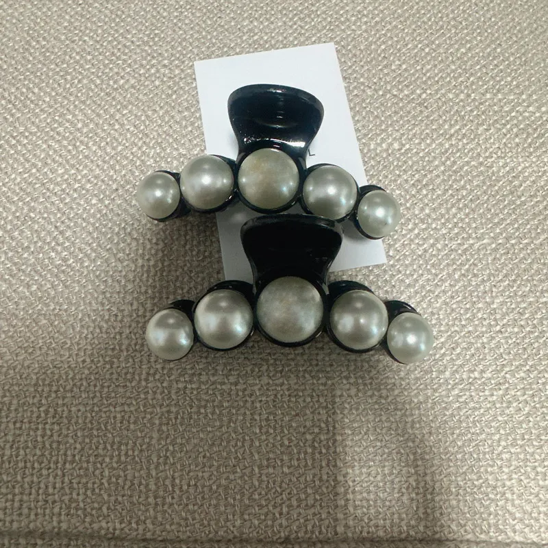 Pearl Hair Claw Clips: Elegant Designer Styles - Shop Now for Unique ...