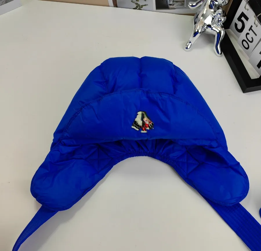 Winter Warmth: Windproof Ushanka Hat - Fashionable Earflap Ski Cap for ...