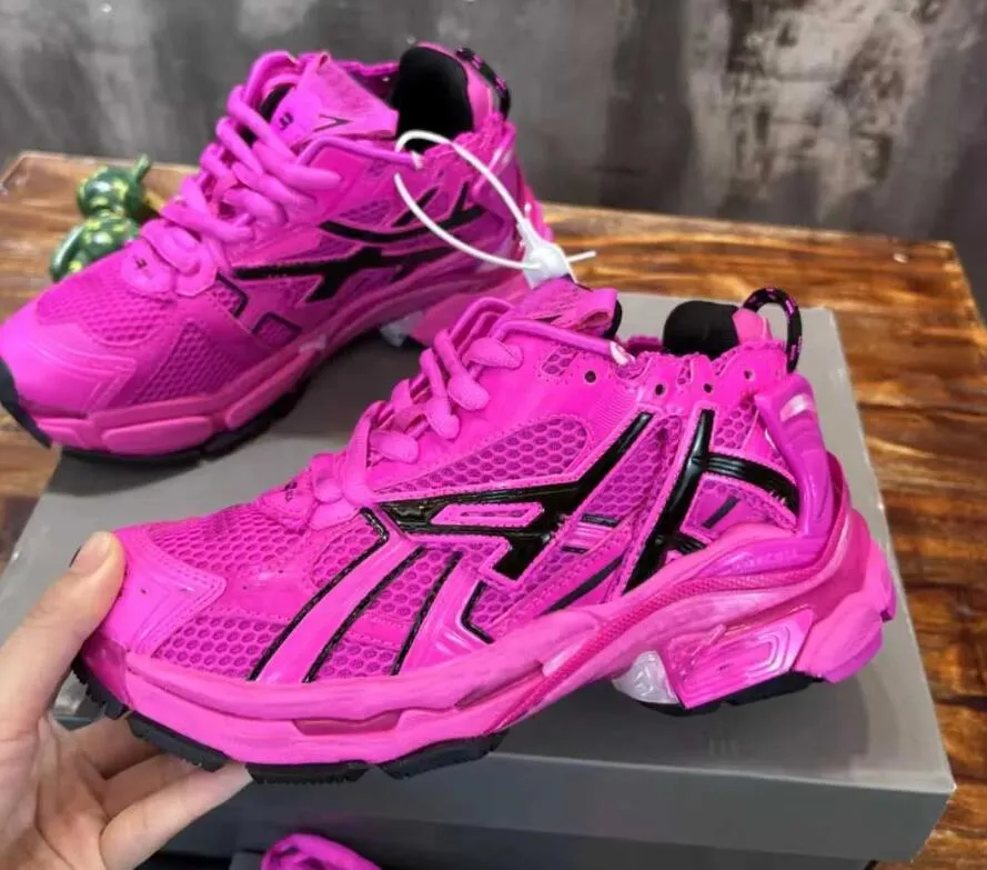 Designer Running Shoes For Women And Men Parisian Retro Style With ...