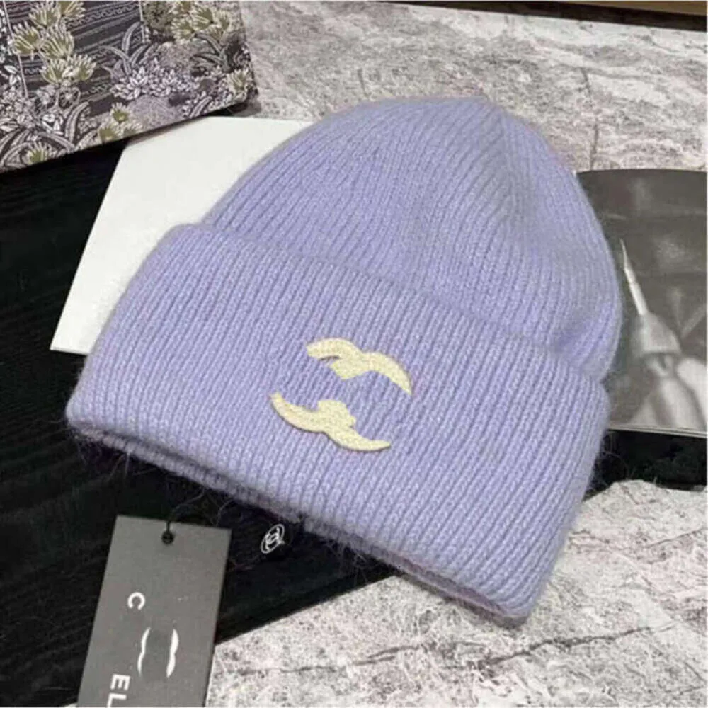 DHgate.com:Cozy Winter Knitted Beanie Hat: Warm Unisex CC Letter Wool ...