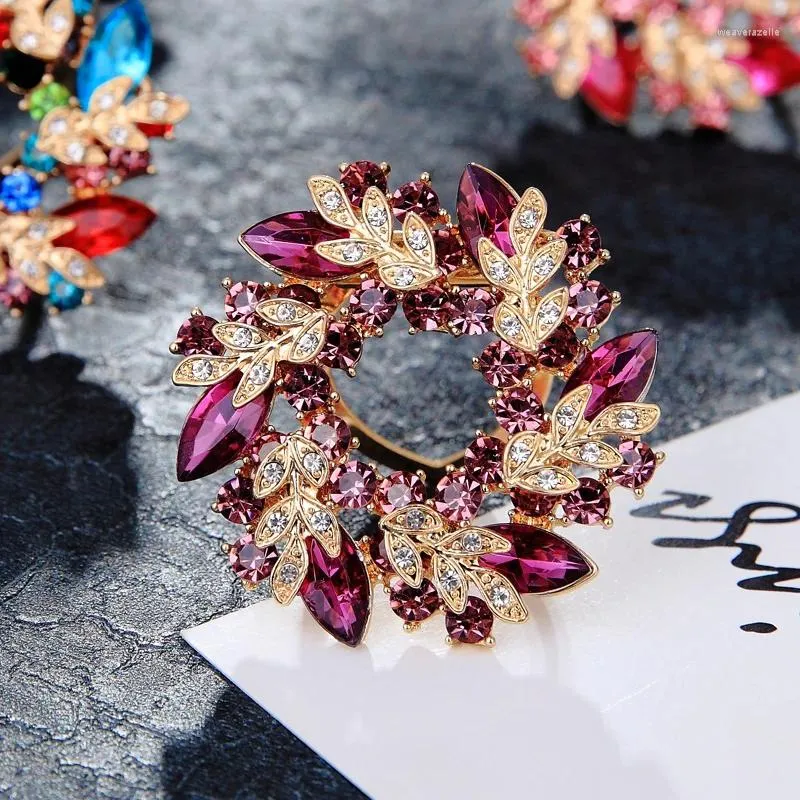 DHgate.com:Rhinestone Brooches for Women, Unisex Luxury Bouquet Crystal ...
