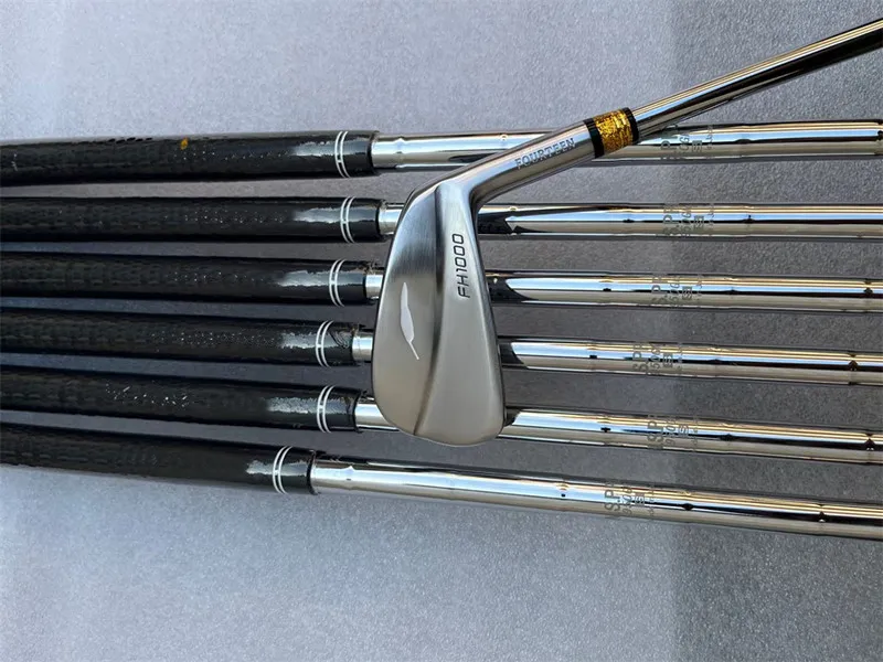 5 Benefits of Using Steel Clubs for Your Workout Routine