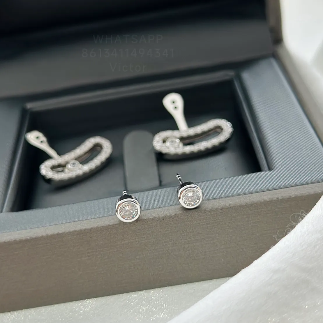 DHgate.com:925 Silver Gold Plated Exquisite Diamond Earrings (004):Jewelry