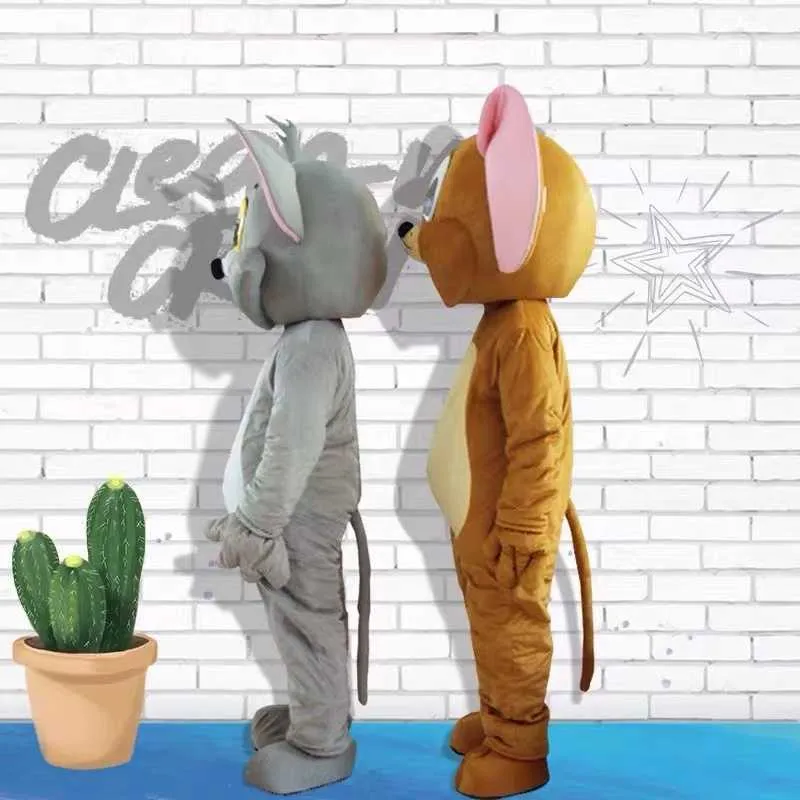 Tom Cat Chipmunk Cartoon Action Figure Costume Set With Walking Doll ...