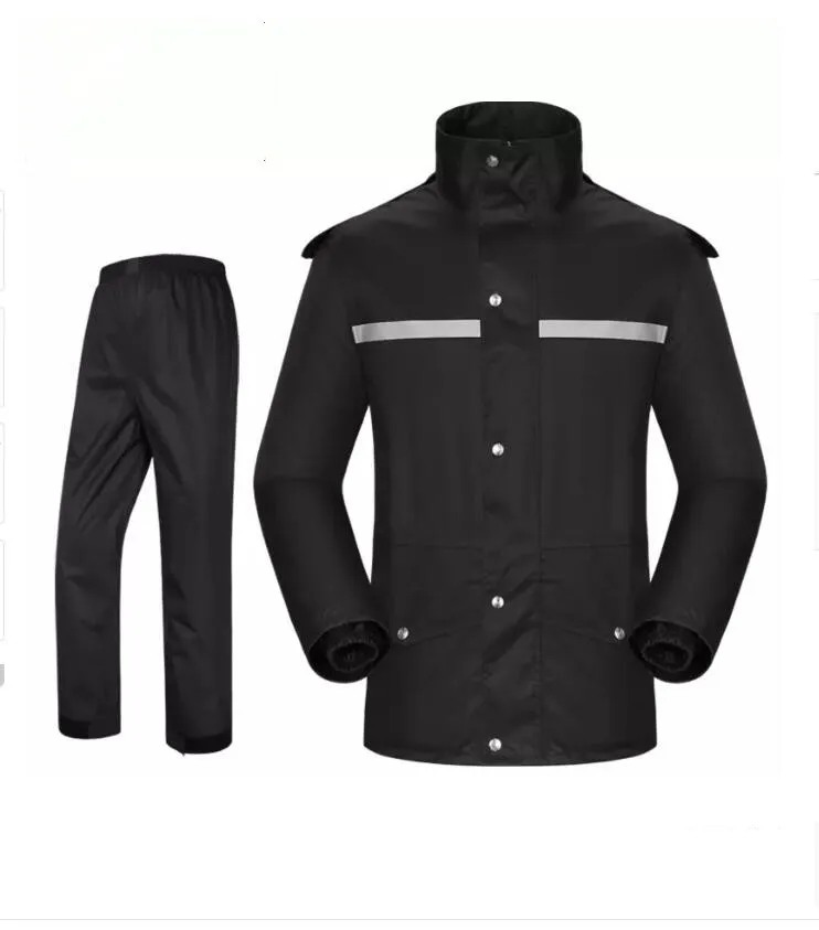 What Are the Best Women's Rain Coats for All-Weather Protection?