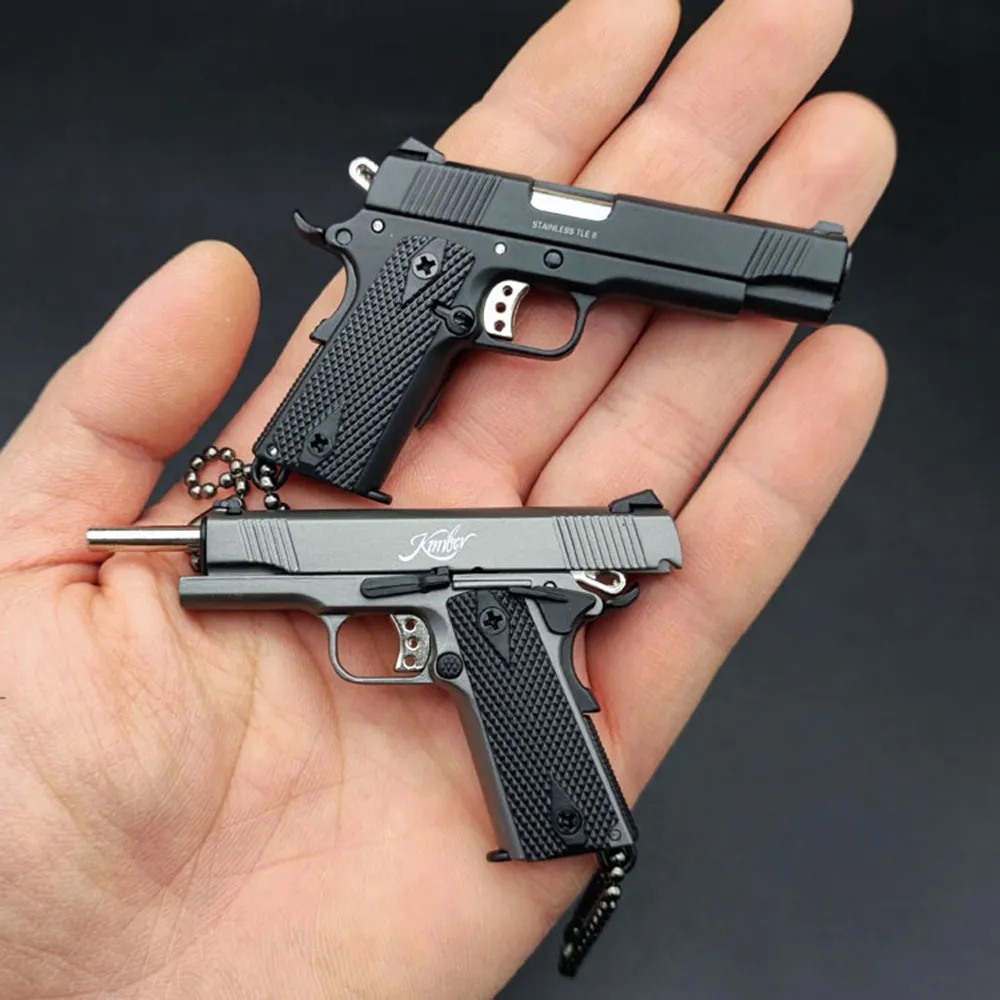 DHgate.com:1:3 Metal Keychain Gun Model Toys Detachable Alloy Miniature ...