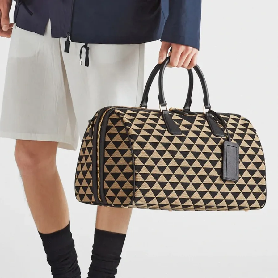 Jacquard Bags, Embroidered Handbags: Stylish Travel... From Mmstars ...
