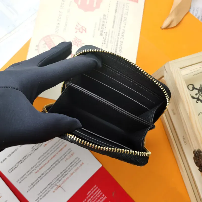 DHgate.com:Sarah Wallet Zipper Designer Key Card Wallets M60067 Coin ...