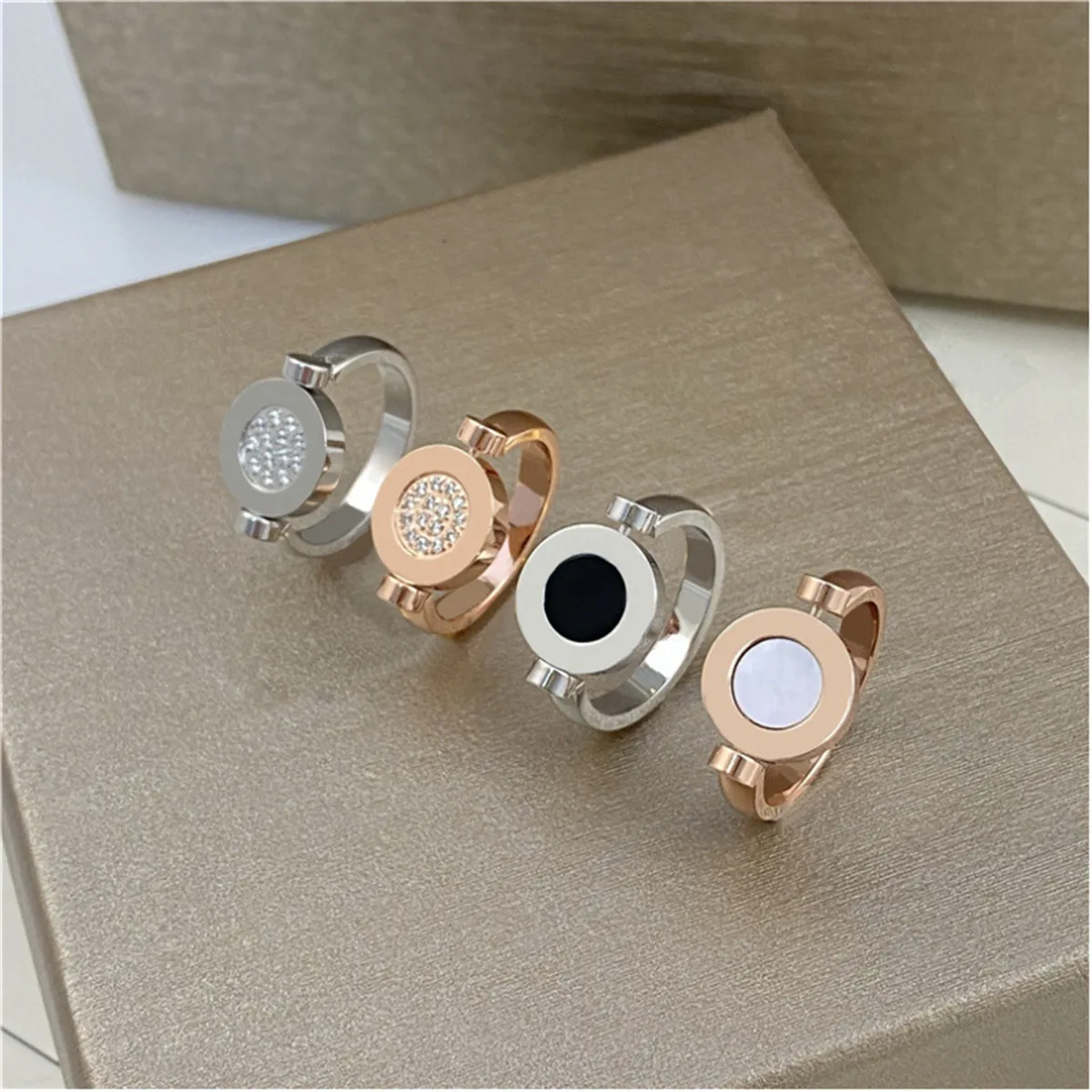 High Version Of The Ring Double Sided Black And White Shell Is Still ...