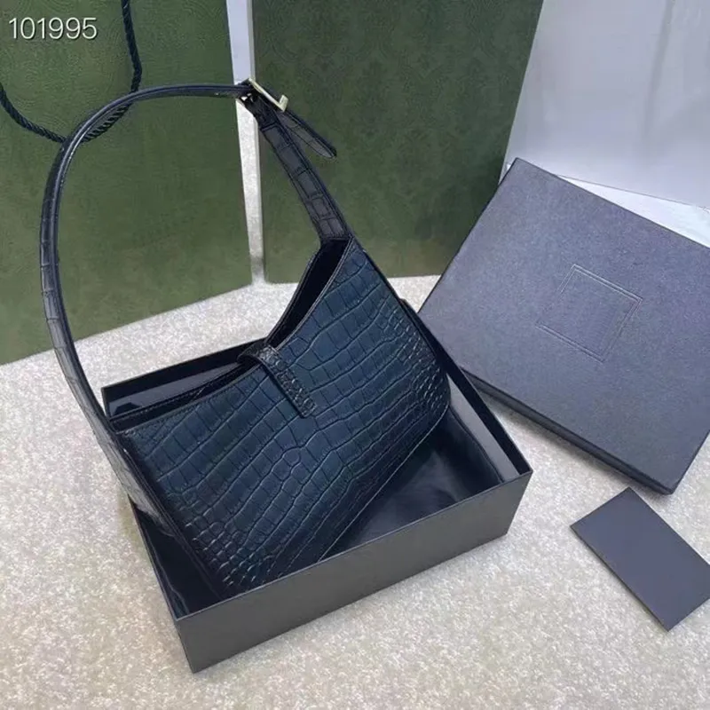 Stylish Metallic Checkered Designer Crossbody Tote Bag With Tassel ...