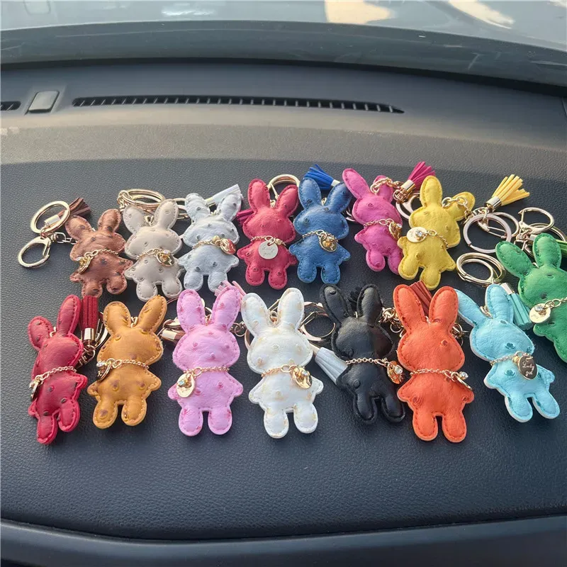 Cute Bunny Keychain - Cartoon Rabbit Keyring for Women & Men, PU ...
