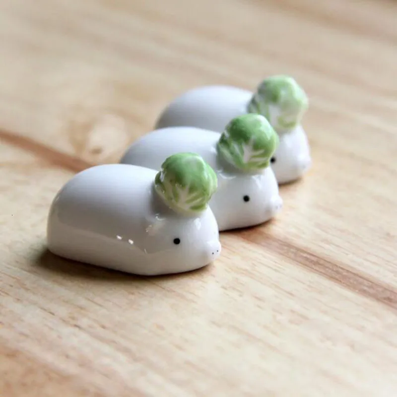 DHgate.com:4-Piece Japanese Style Flatware Set with Pig & Cabbage ...