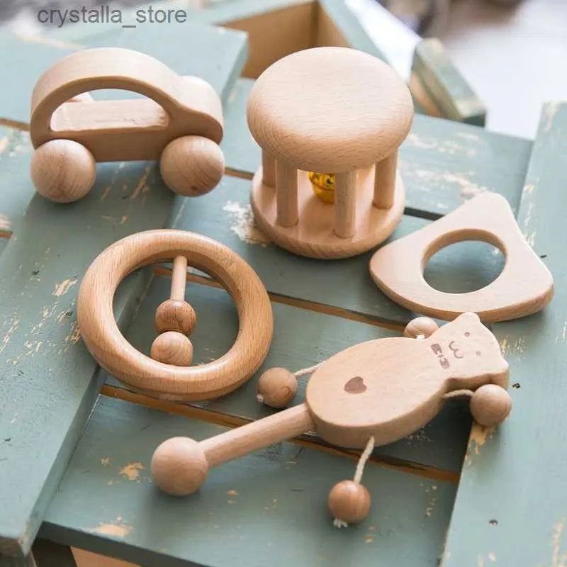 DHgate.com:1pc Wooden Beech Bear Hand Teether Baby Rattle Ring Cartoon ...