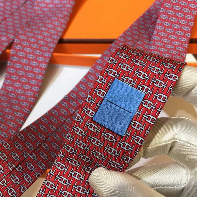 Design Men's Formal Necktie Fashion Neck Tie Lock Chain Printed Luxury ...