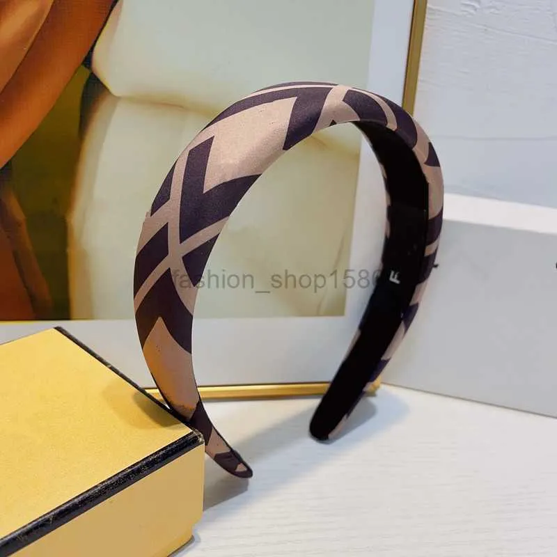 What Are the Best Men's Headbands for Sports and Style?