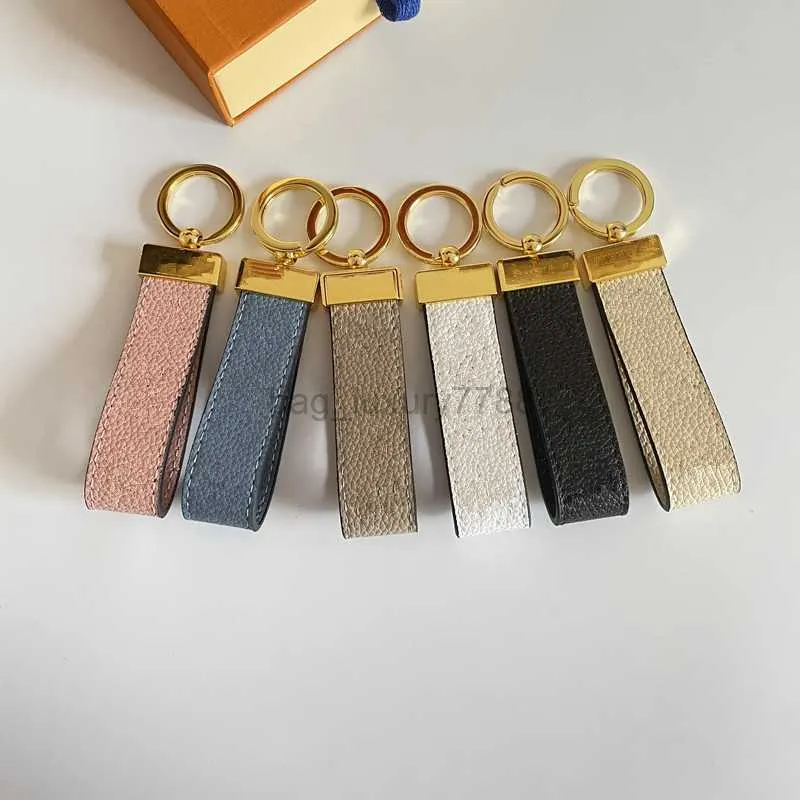 High-Quality Luxury Keychain: Designer Key Chain Gift for Men and Women ...