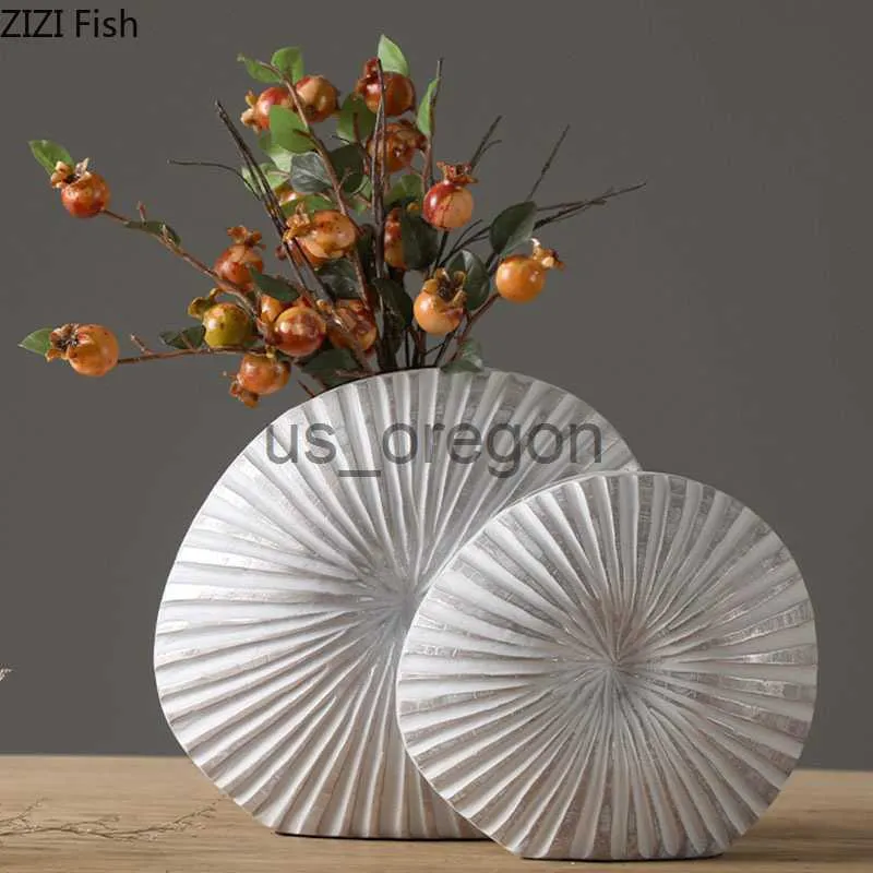 Decorative Vase With Flowers, Singular Ellipse Design Silver Plated ...