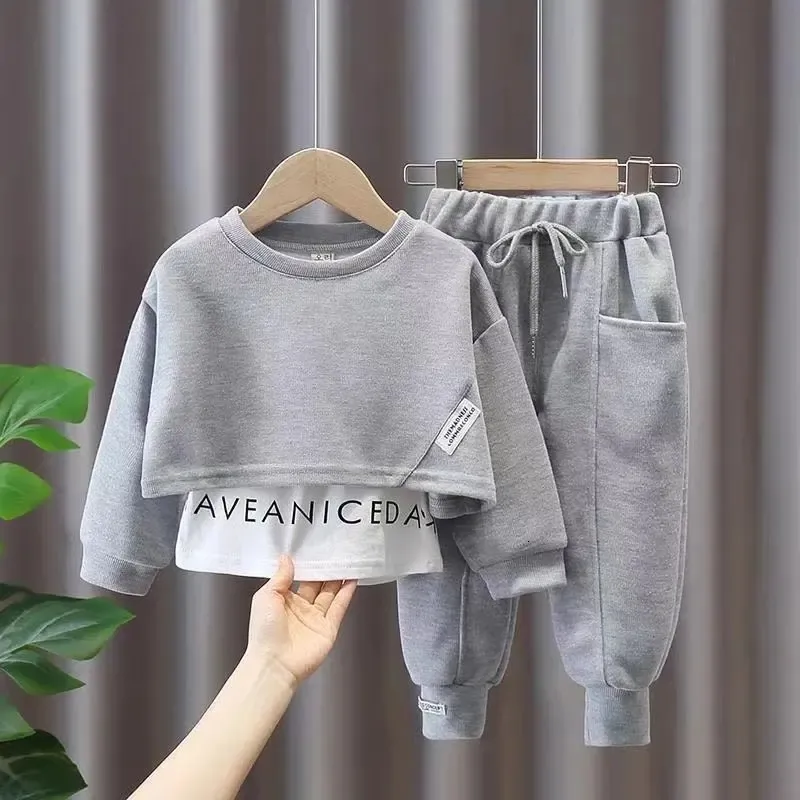Girls 2 Piece Sweater and Pants Set Stylish and Comfortable for Spring and Autumn Wear