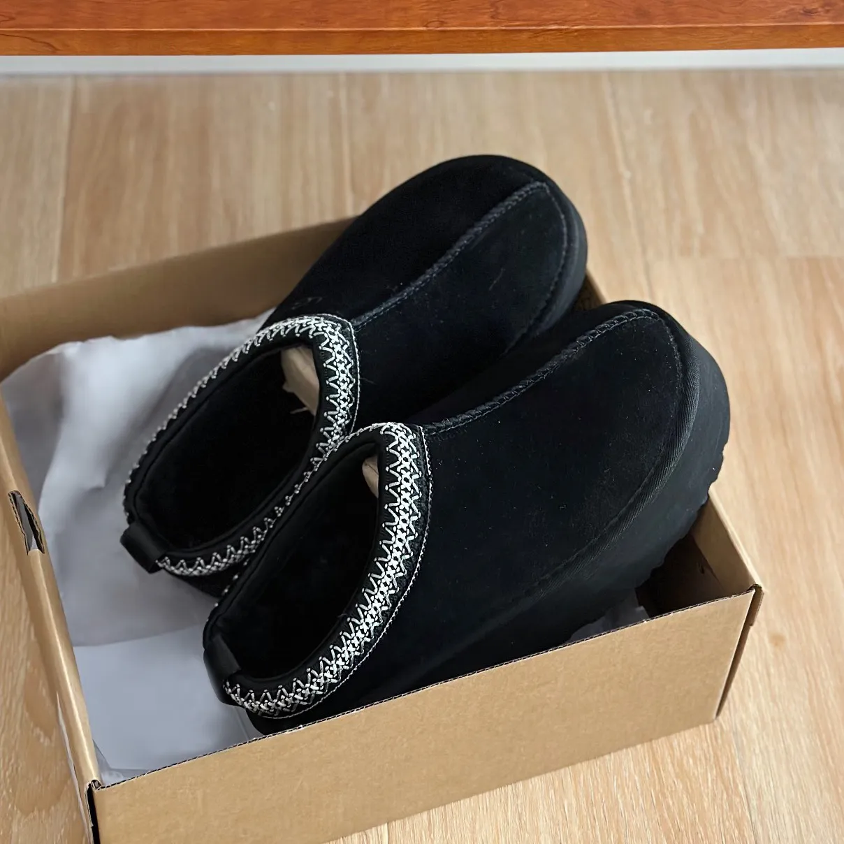 Tazz Tasman Mini Boots Womens Australian Designer Snow Boots With ...