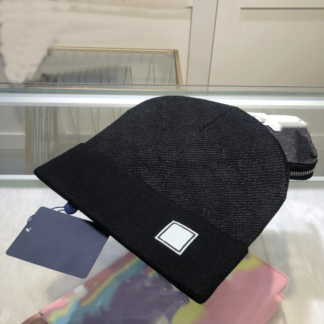 Winter Women Men Beanie Hats Designer Casual Man Skull Hats Design ...