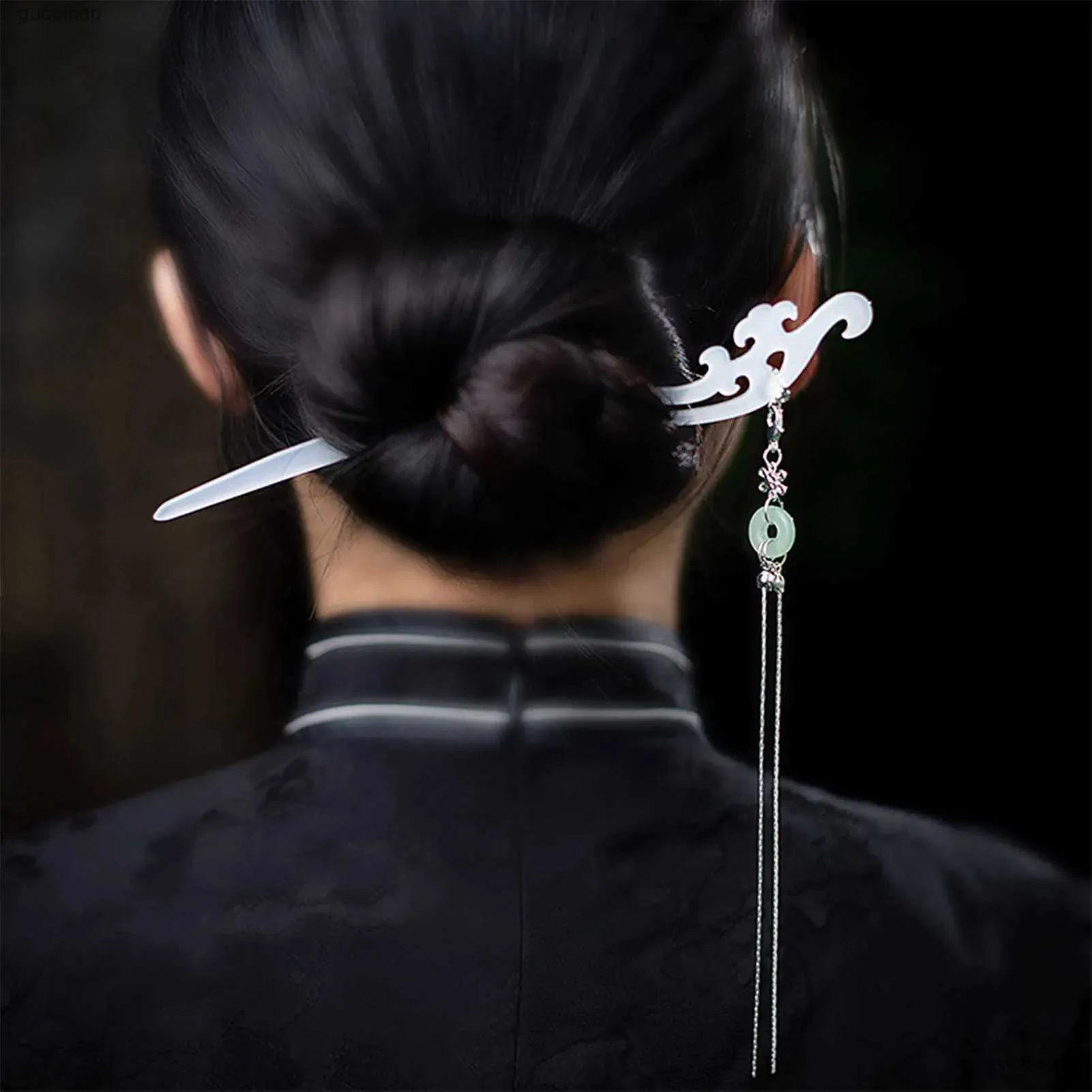 Traditional Chinese Hair Bun