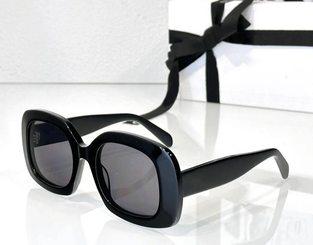 Fashion Popular Designer 40262 Sunglasses For Women Classic Square ...