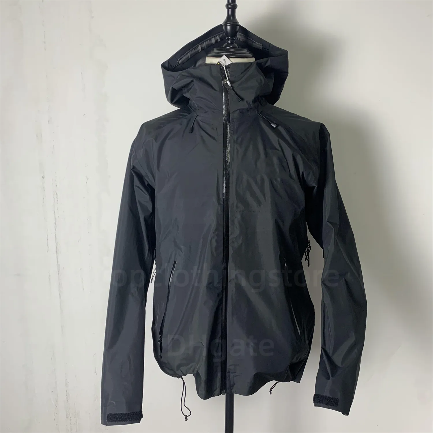 Waterproof ARC Three Layer Zipper Best Ski Jackets For Men And Women ...