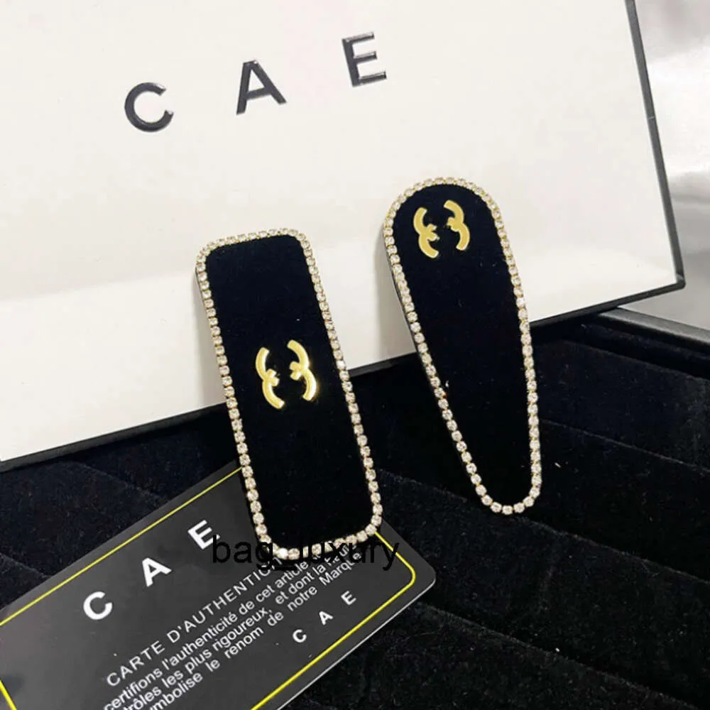 DHgate.com:Designer Luxury Pearl Black Hair Barrettes for Women ...
