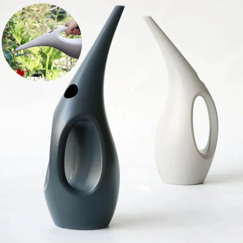 DHgate.com:Long-Lasting 1.5L/2.5L Watering Cans with Long Mouth for ...