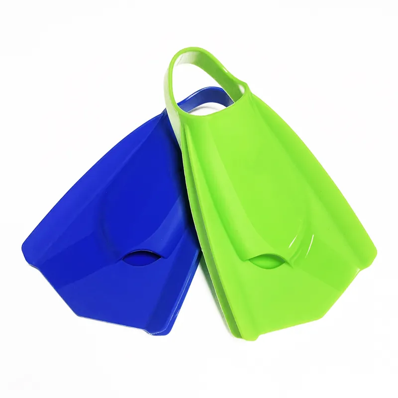 DHgate.com:Unisex Adult Swim Training Fin Silicone Short Blade Flippers ...