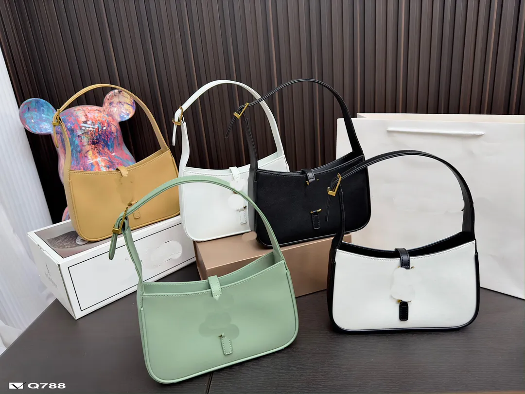 Designer Deluxe Cleo Hobo Handbags 2023 Collection For Women And Men ...