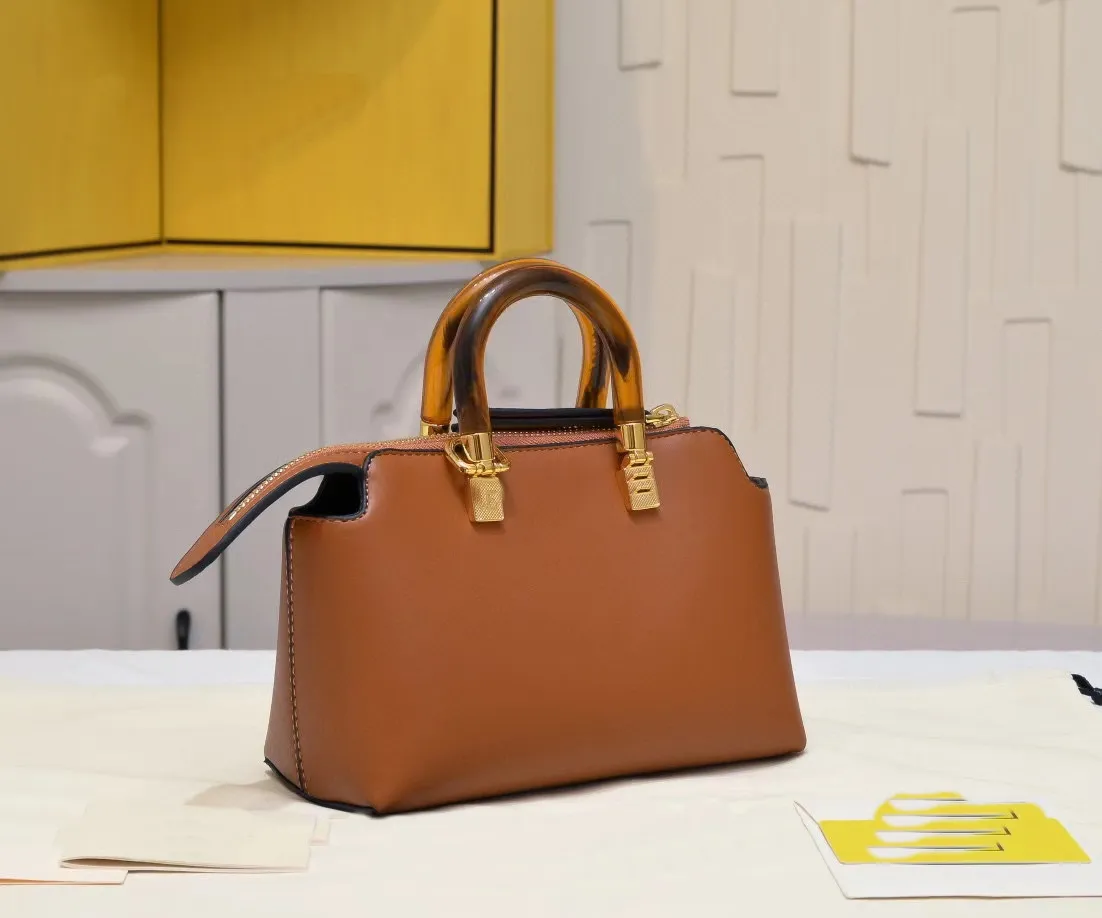 Designer Travel Bag: Luxury Shoulder Strap Pochette Handbag for Men and ...