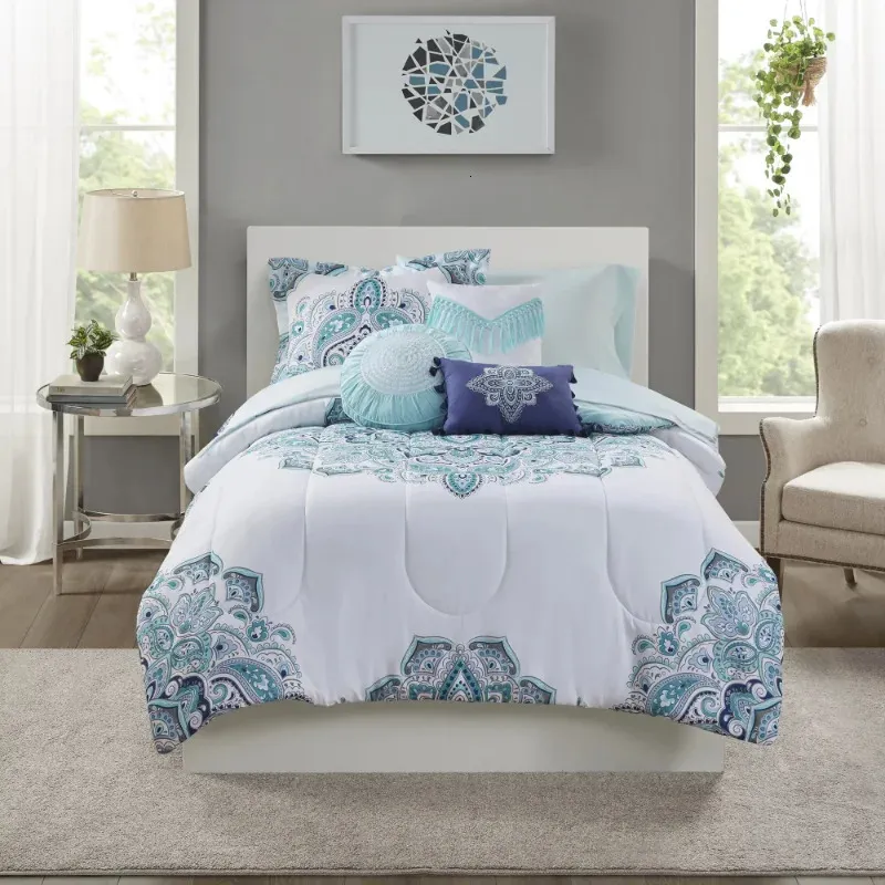 DHgate Mainstays Teal Medallion 10 Piece Bed in a Bag Comforter Set with Sheets 100 Polyester Teal Full Queen Home Garden